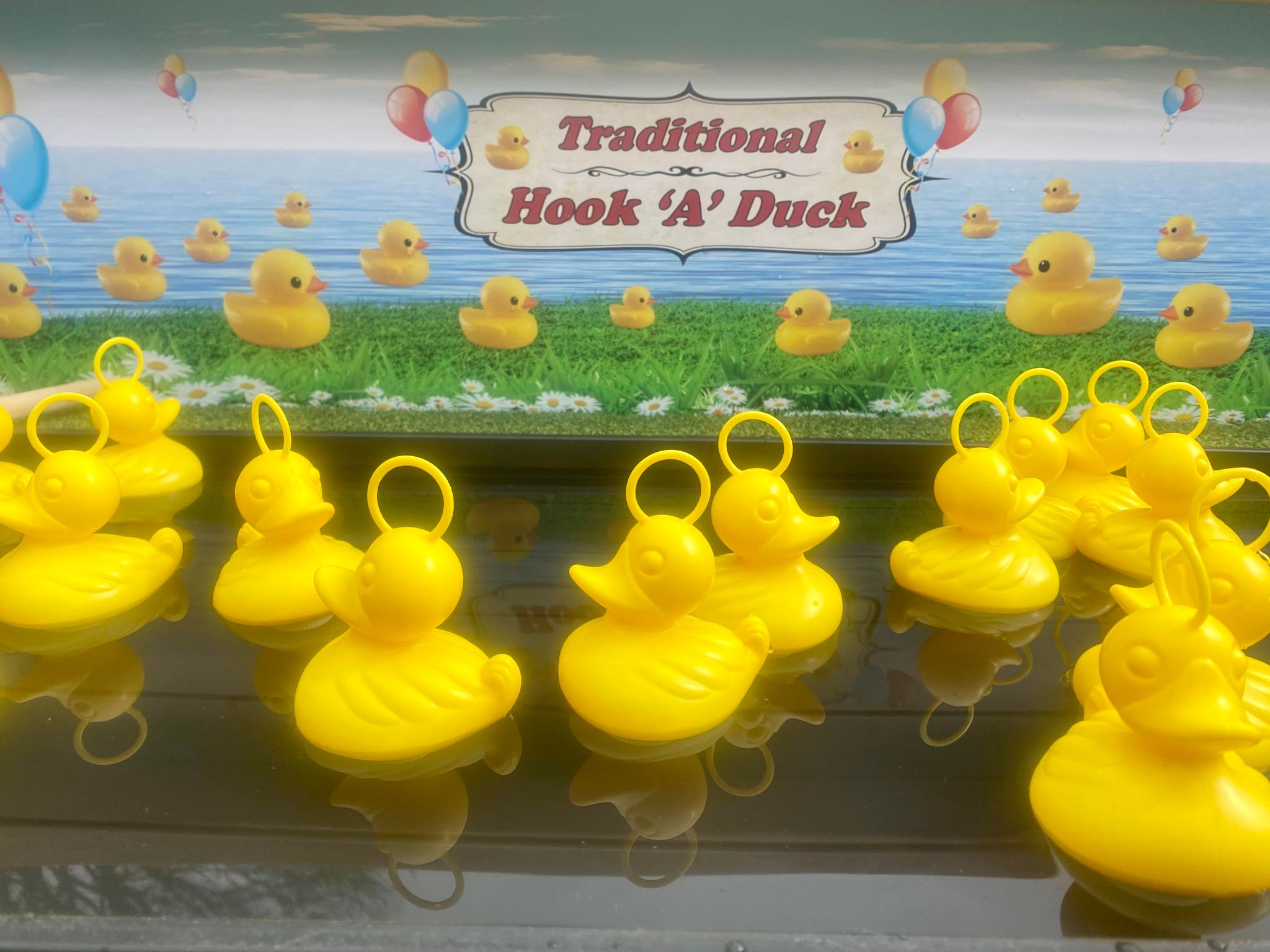 Hook A Duck – Retro Carnival Games